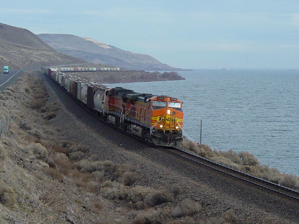 BNSF 5400 BNSF 5266